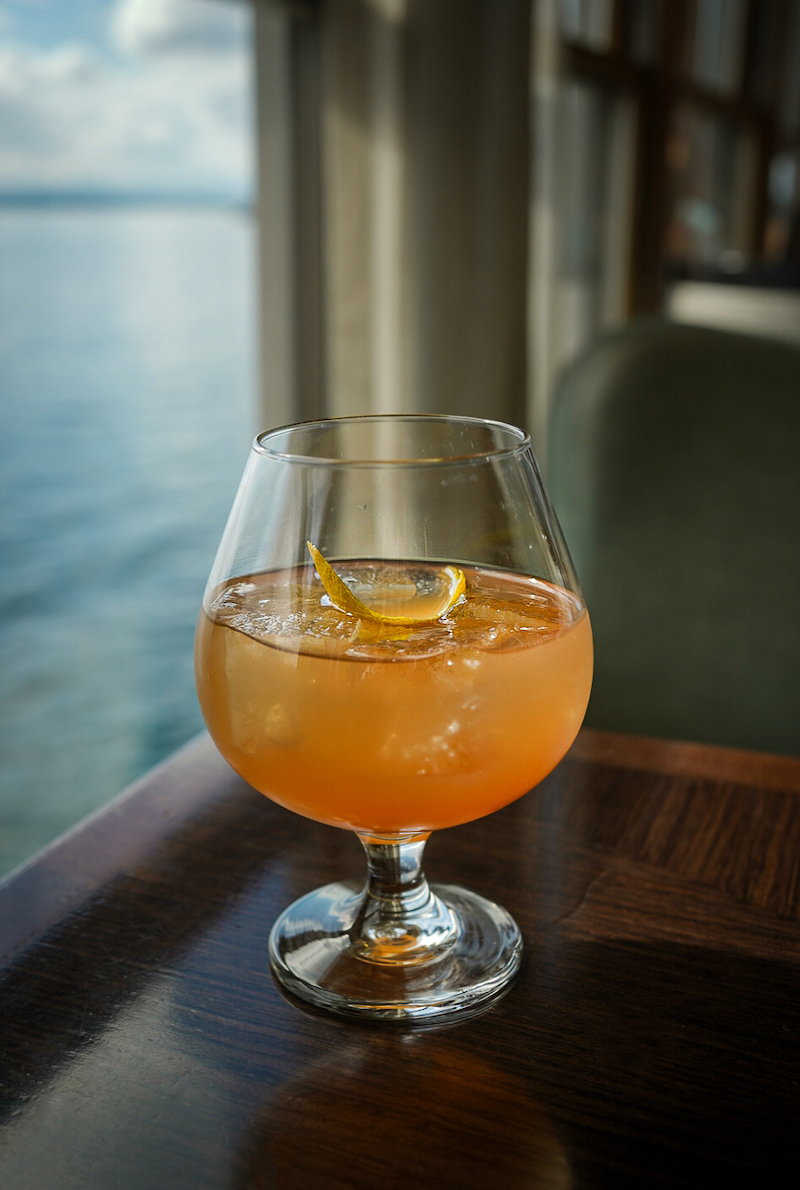 Best Craft Cocktail Bars in Seattle - Schimiggy Reviews