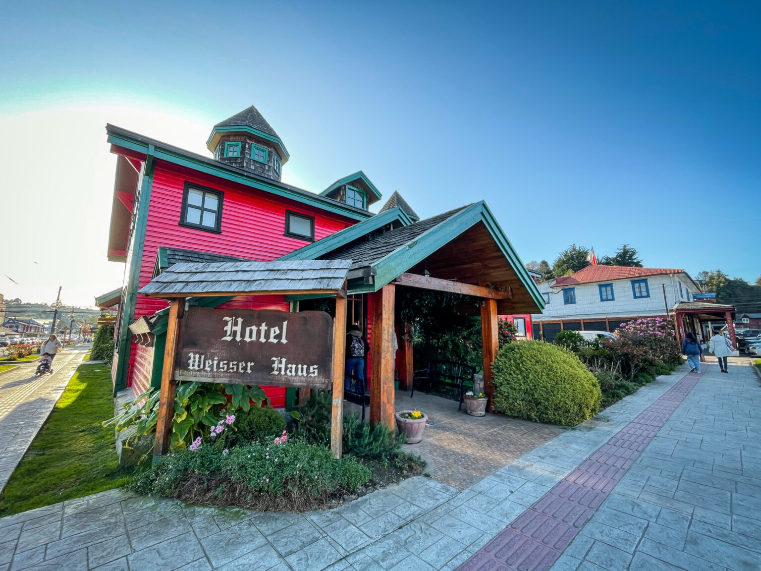 Puerto Varas Travel Guide | What to Do, See and Eat - Schimiggy Reviews