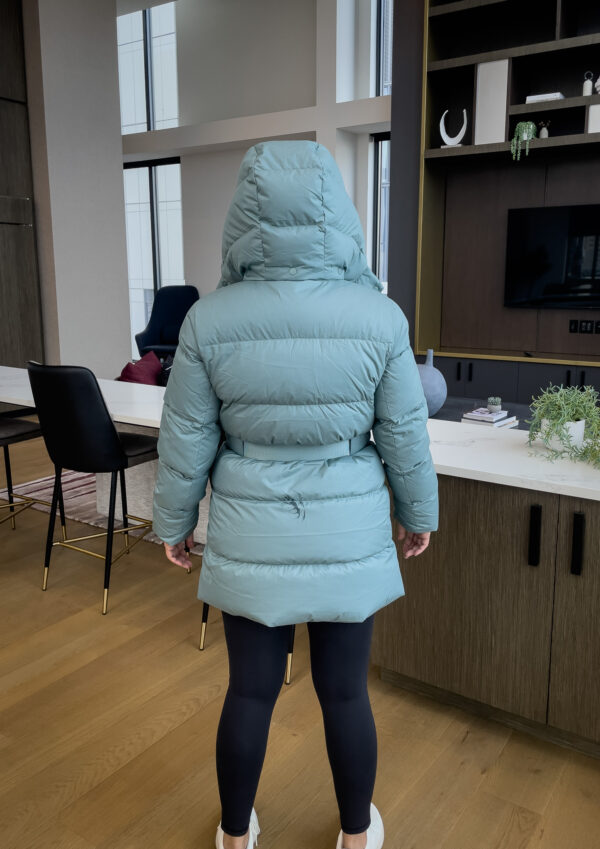 lululemon Wunder Puff Jacket Review - Schimiggy Reviews