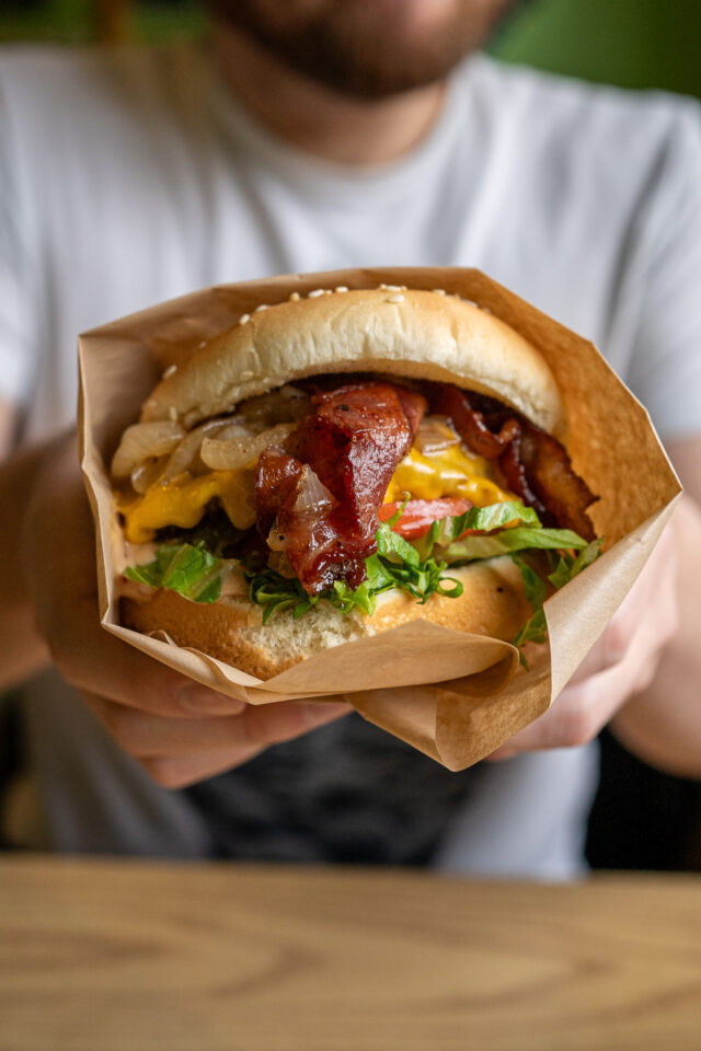 Where to Get the Best Burgers in Seattle - Schimiggy Reviews